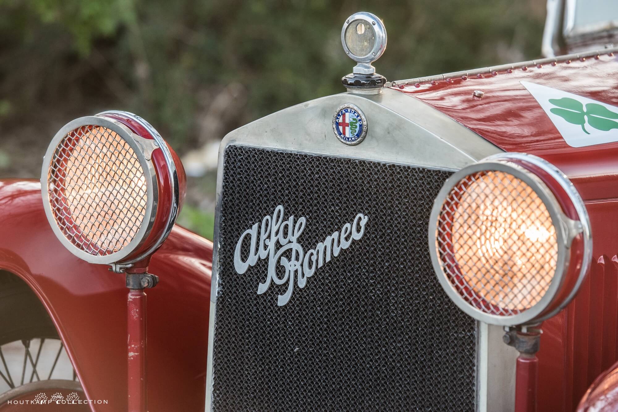The evolution of the Alfa Romeo badge | Used Alfa Romeo